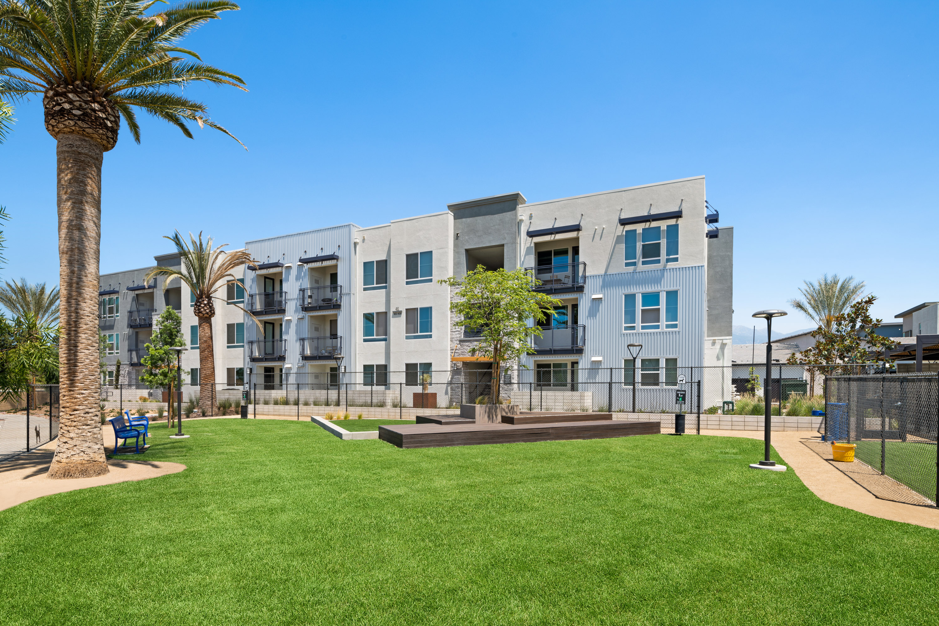Rancho Cucamonga Apartments | Homecoming at The Resort