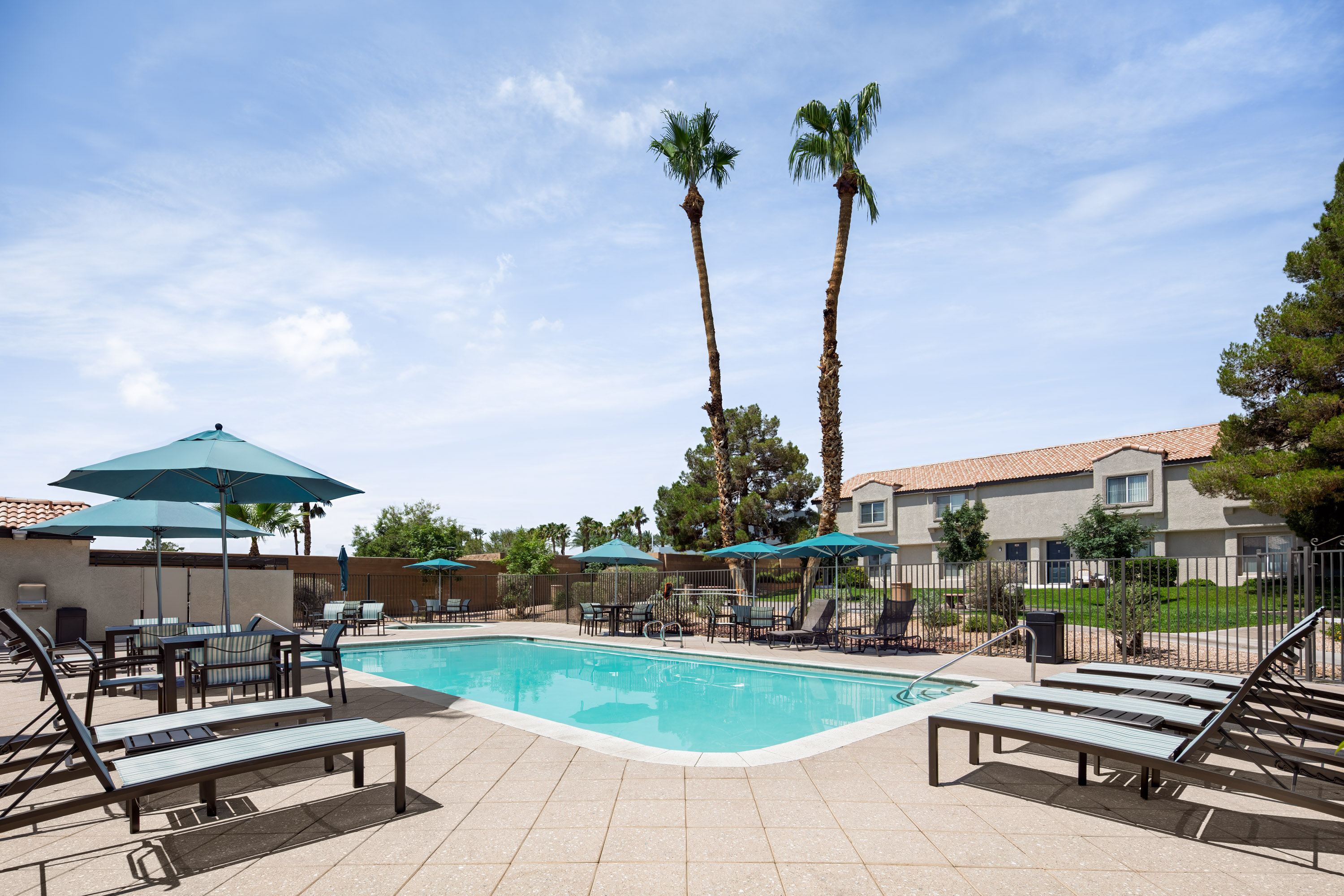 1, 2, & 3-Bedroom Apartments in Las Vegas | Sahara West